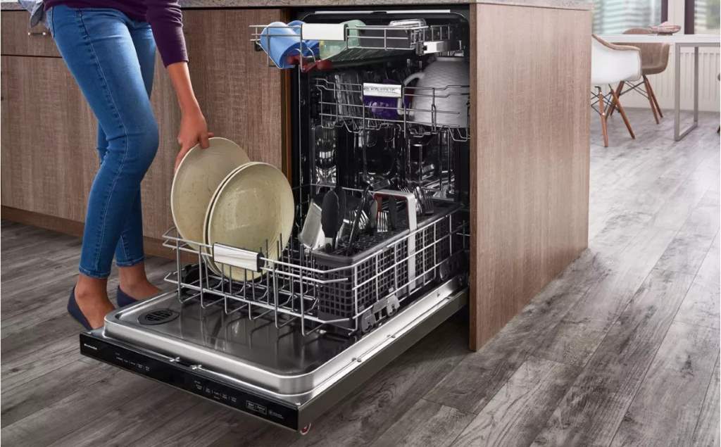 Portable Dishwashers: A Convenient Cleaning Solution - Spreads Hub