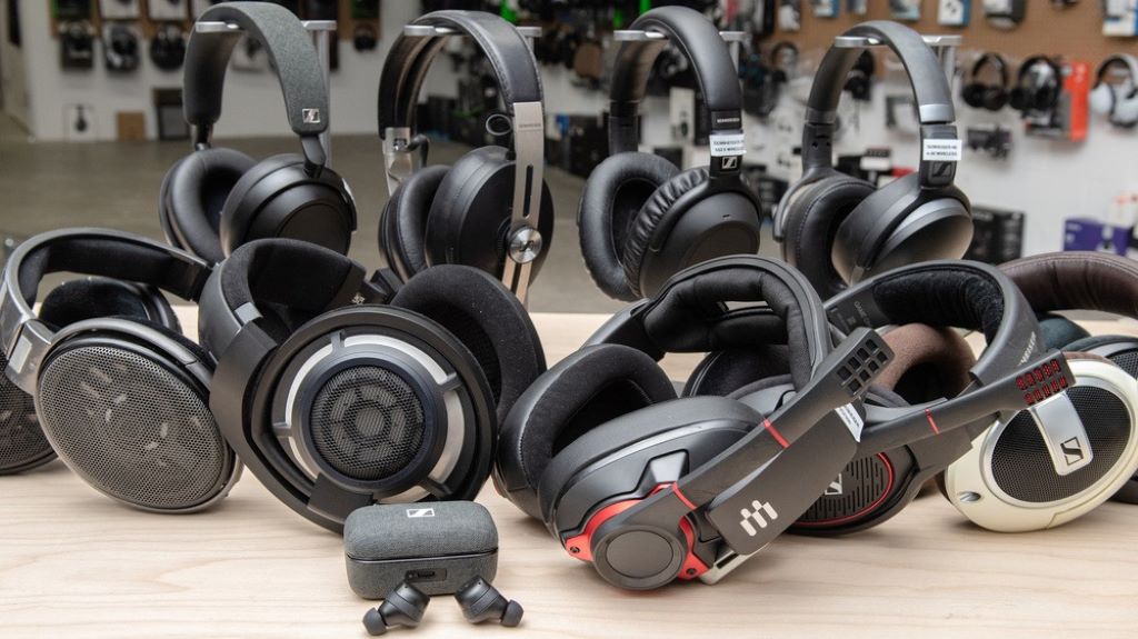 Top Headphone Brands: Sony, Sennheiser & More - Spreads Hub